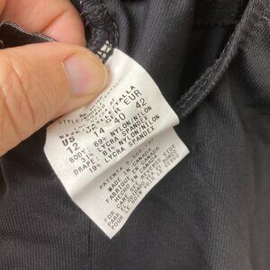 Miraclesuit | Swim | Miraclesuit Womens Sz 2 Black Slimming Wrap Front ...